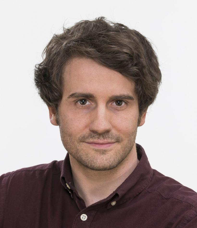 Alexander Roth's Instagram, Twitter & Facebook on IDCrawl